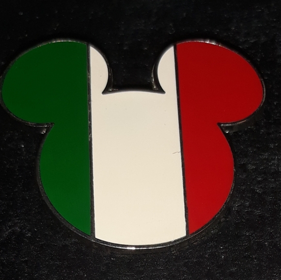 Disney | Other | Disney Epcot Mickey Head And Ears Italian Flag Pin ...